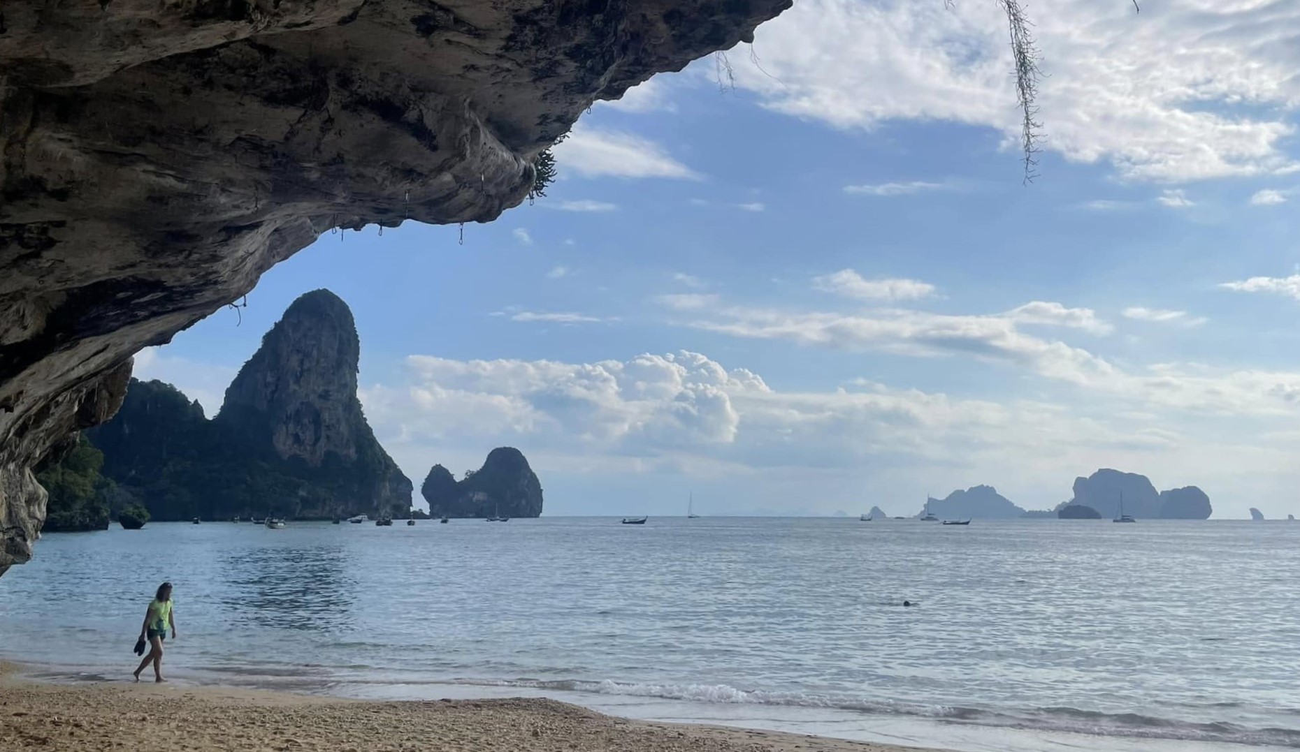 Tonsai Beach, o comoară ascunsă - Amazing Thailand Railay Beach Tonsai ...